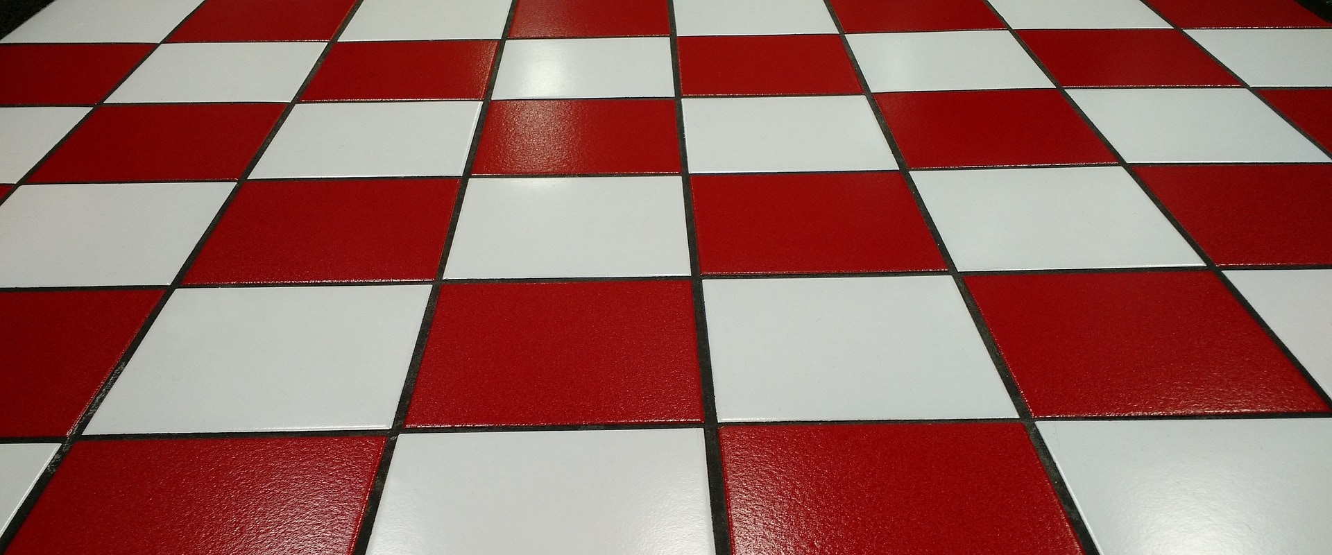 Enhance Home Appeal with Tile and Grout Cleaning